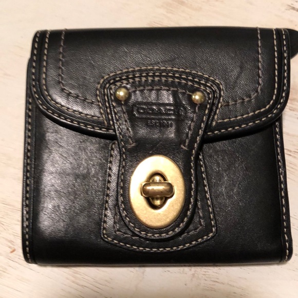 Coach | Accessories | Coach Trifold Wallet | Poshmark